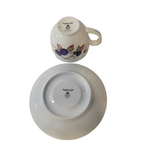 Royal Worcester | Dining | Royal Worcester English China Evesham Vale ...